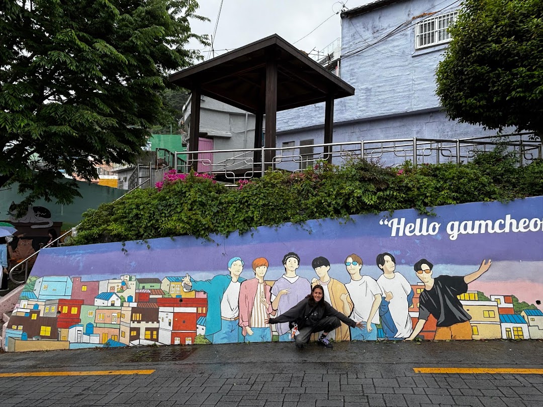BTS 壁畫 | BTS MURAL 自駕攻略 | ZUZUCHE.COM